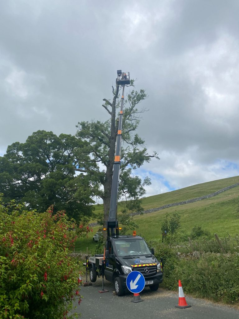 Full & Half Day Truck-Mounted Platform Hire - K2 Access